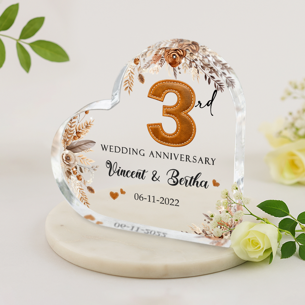 What is the third wedding anniversary 60 photos - Vianawedding.com
